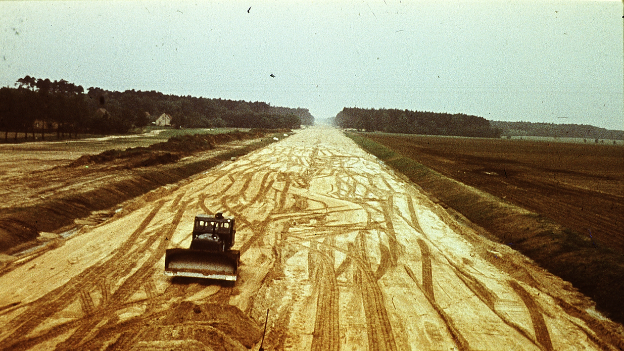 Autobahn Ost - Zeughauskino | Deutsches Historisches Museum