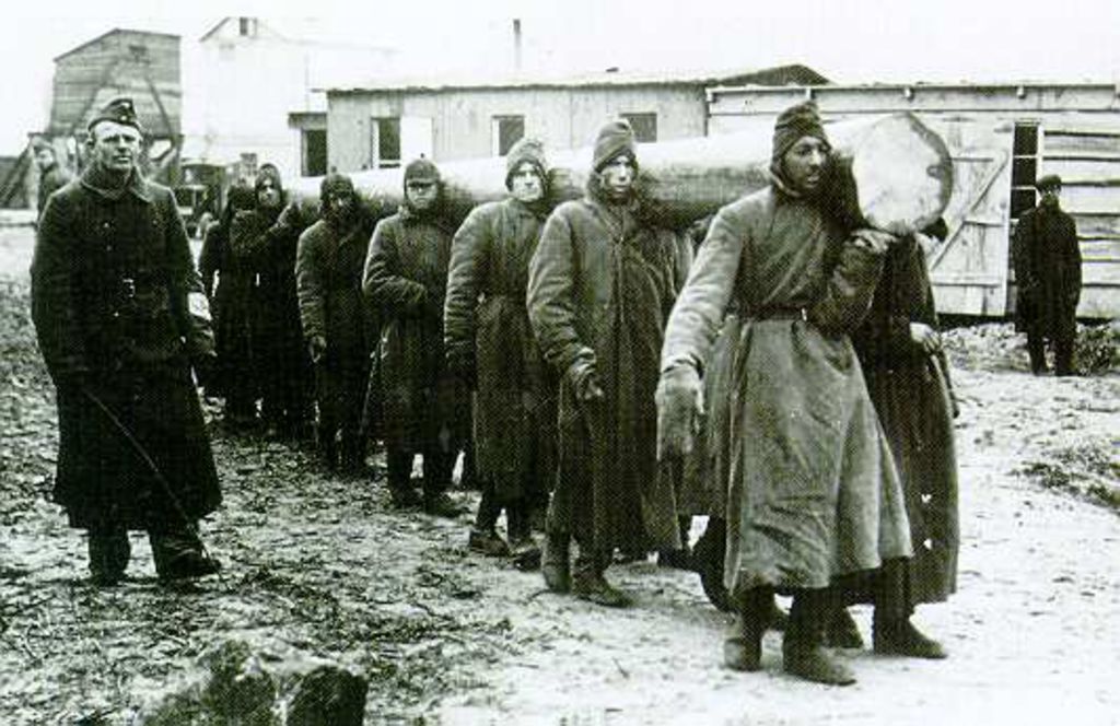 LeMO Bestand - Objekt - Zwangsarbeiter in Deutschland, um 1942